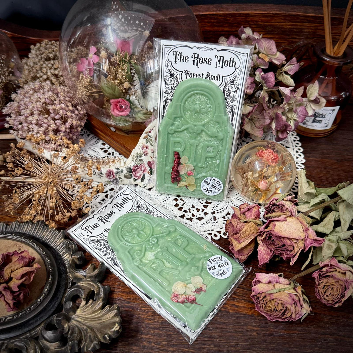 Rose Moth Wax Melts - Forest Spell – The Curiosity Society